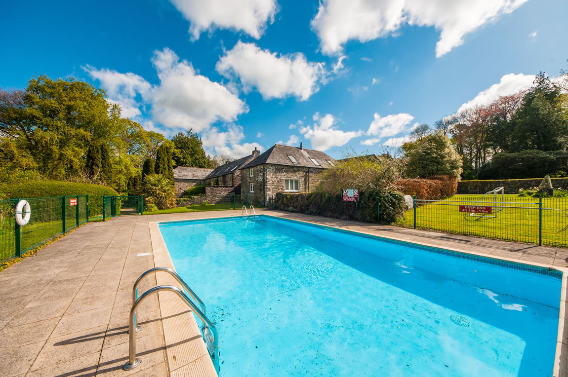 Holiday Cottages - Treworgey Manor | 4 Holiday Cottages - Sleeps 24 persons